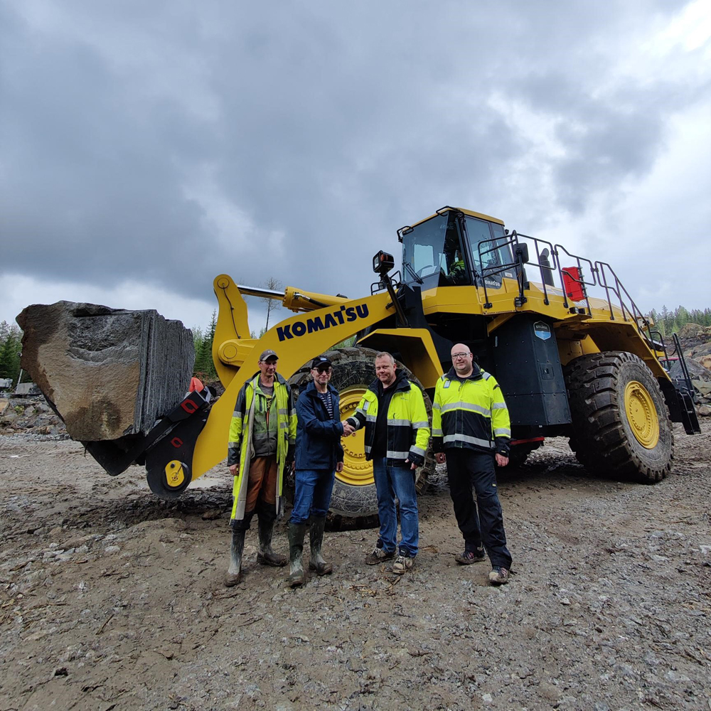 Kivilähteen louhokselle uusia työkoneita - Kivilähde